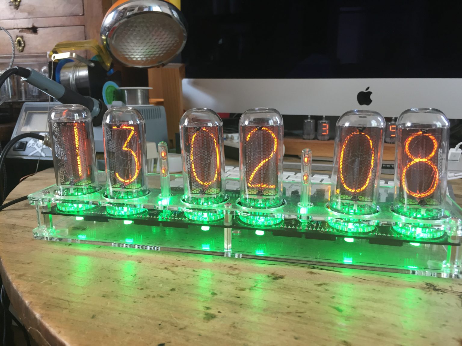 Nixie Clock with big nixie IN18 tubes + Multicolor LEDs + options ...